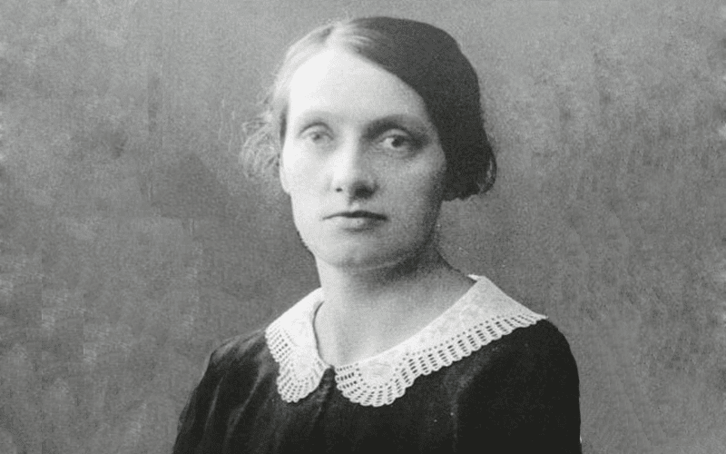 Quem foi a pastora Frida Vingren, da Assembleia de Deus, e por que ...